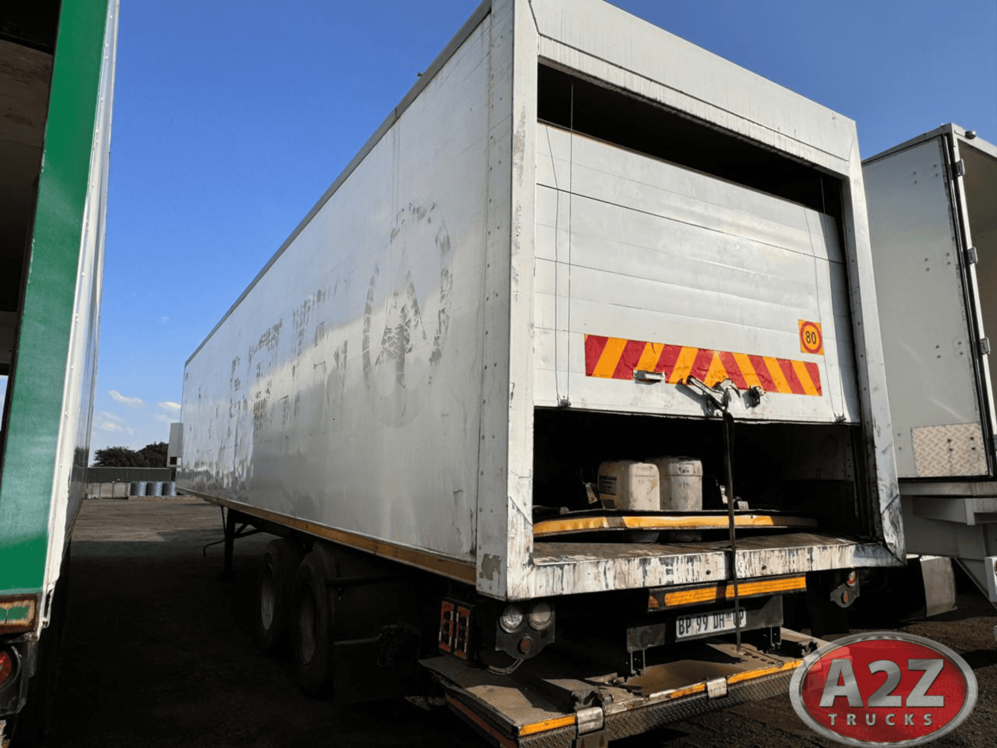 2011 Serco Double-axle Insulated Box Body - A2Z Trucks